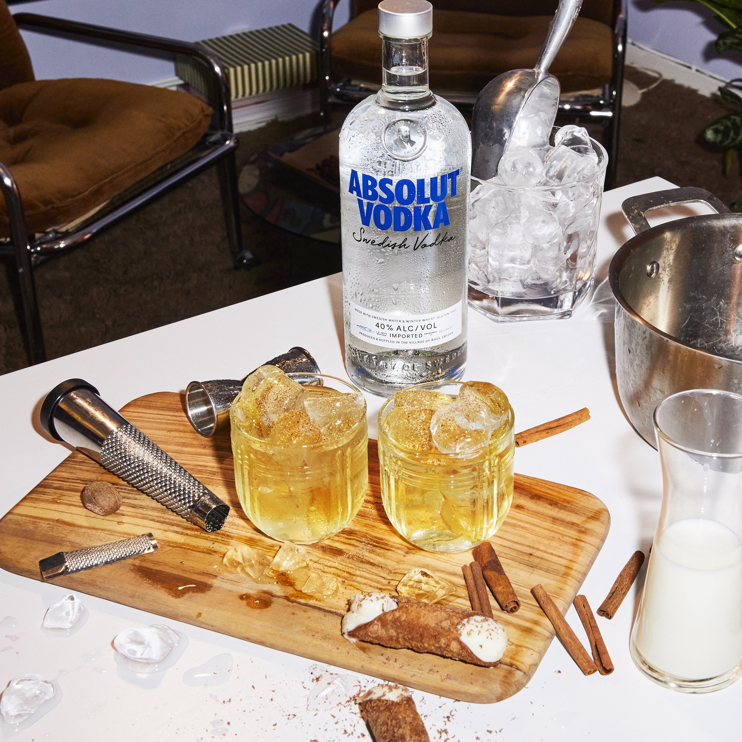 Cocktails and Mixology - Absolut Vodka
